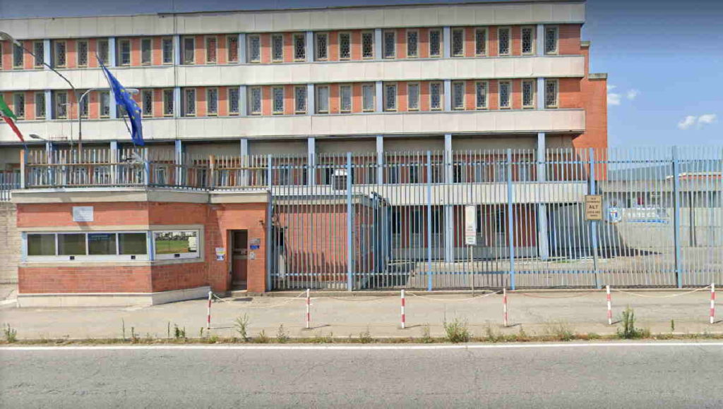IVREA – Ennesima aggressione nel carcere di Ivrea ai danni di un Agente ... IVREA – Ennesima aggressione nel carcere di Ivrea ai danni di un Agente ...